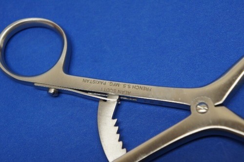 Alan Scott Retractor Spinal Adson-Beckman 30cm Length 11.875inch | eBay