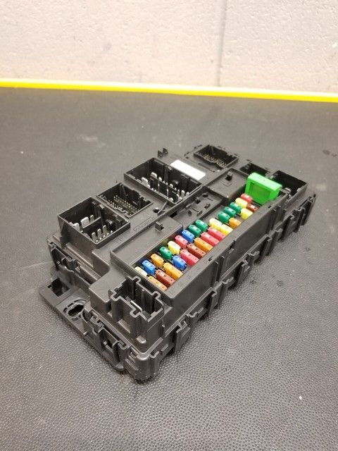 2017 Ford F-250 BCM Body Control Module Computer Hu5t-15604 Jap for ...