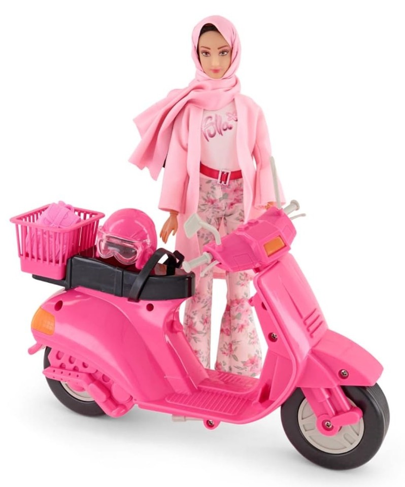 BNIB Fulla Doll Pink Scooter Motorcycle Helmet Glass Toy Triangle ...