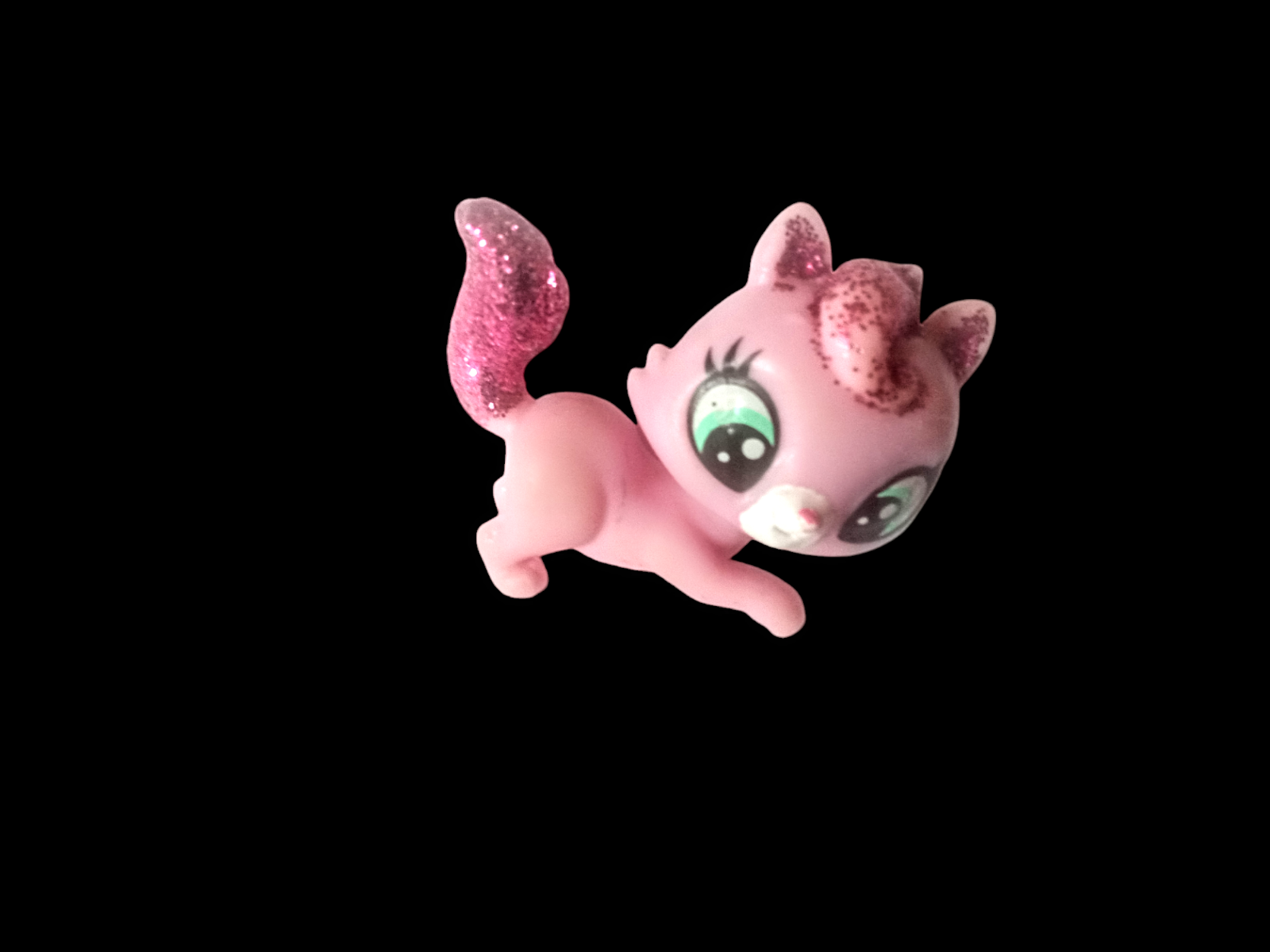 Littlest Pet Shop LPS Pink mini Glitter Cat with diamond aqua eyes | eBay