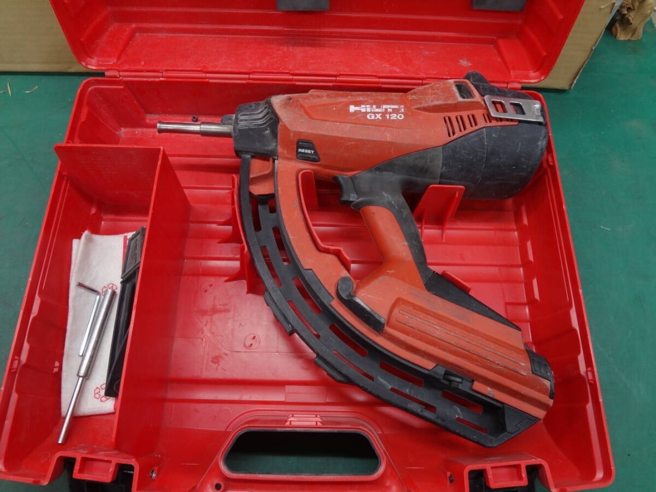 Hilti GX 120-ME Gas Powered Actuated Fastener Nail Gun with Case tested ...