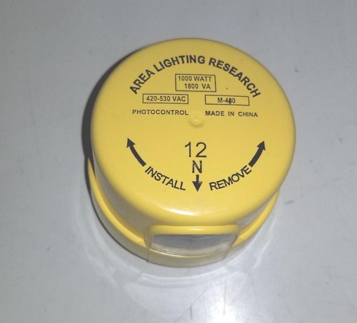 AREA LIGHTING RESEARCH AUTOMATIC PHOTOSWITCH LIGHT CONTROL TWIST LOCK M ...