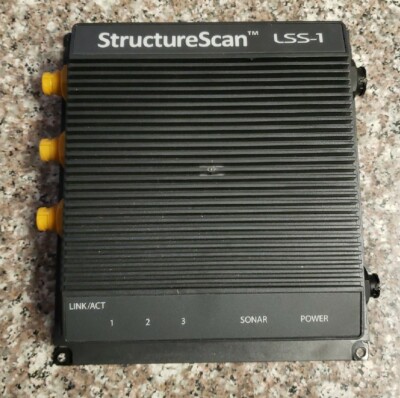 Fishfinders - Lowrance Structure Scan