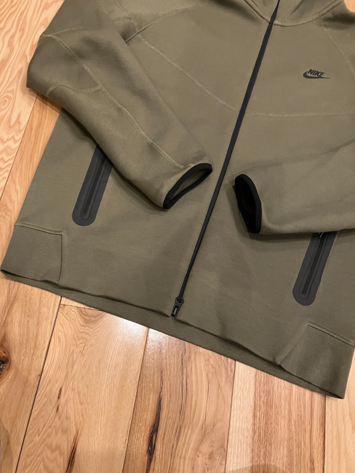 Nike Tech Fleece Full Zip Windrunner Hoodie Men’s L Jacket Green FB7921 ...