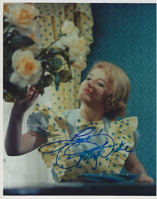 Lovely PATTY DUKE Signed 8 x 10 Photo | eBay