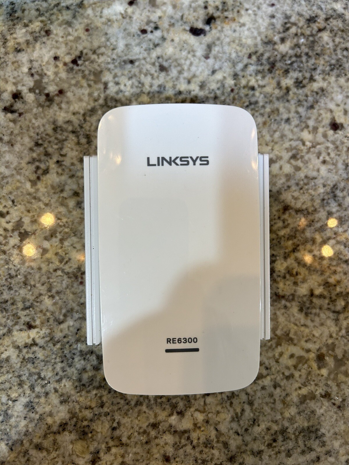 Linksys RE6300 AC750 Wi-Fi Gigabit Range Extender NO BOX - GOOD SHAPE ...