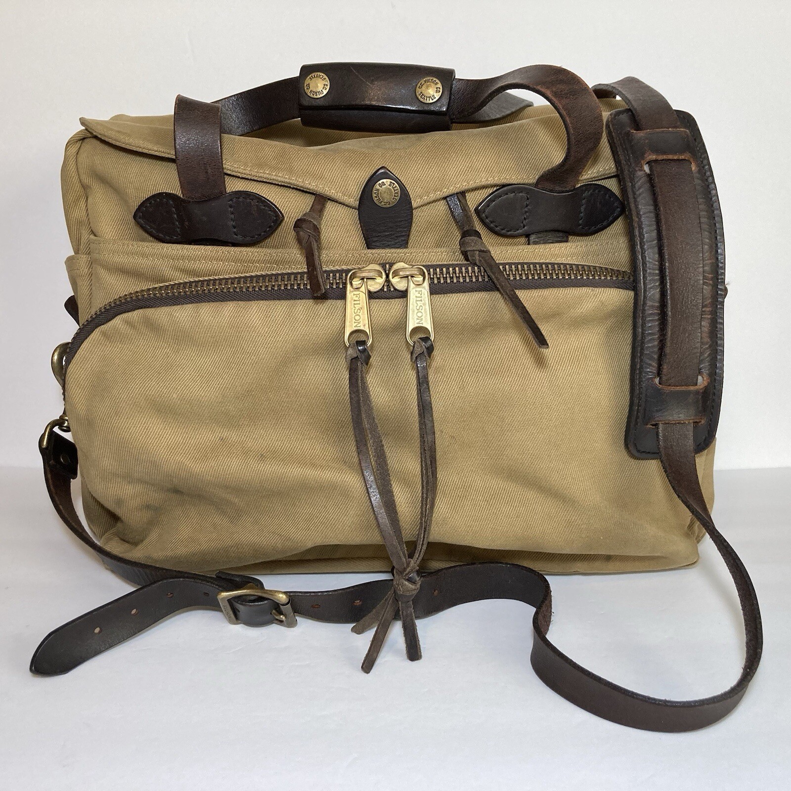 Filson Rugged Twill COMPUTER BAG Tan w/ Bridle Leathe… - Gem