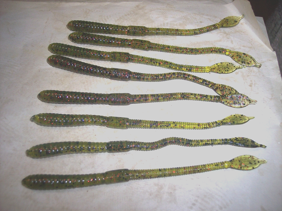 Manns 6" Jelly Worm 10 PK Green Pumpkin Watermelon Red Magic Lure ...