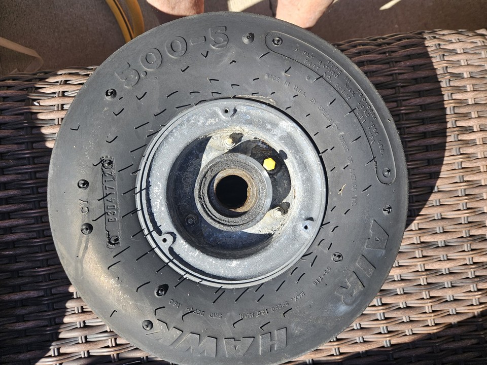 Cleveland Aircraft Wheels With Air Hawk Tires ,brake disc,bearing and ...