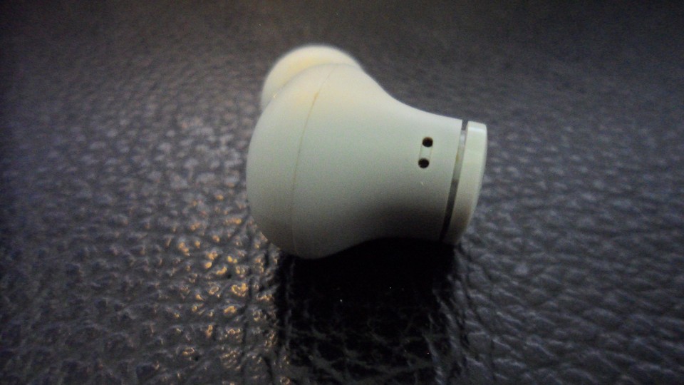 Beats Studio Buds Totally Wireless Earphones Left Right Side White ...