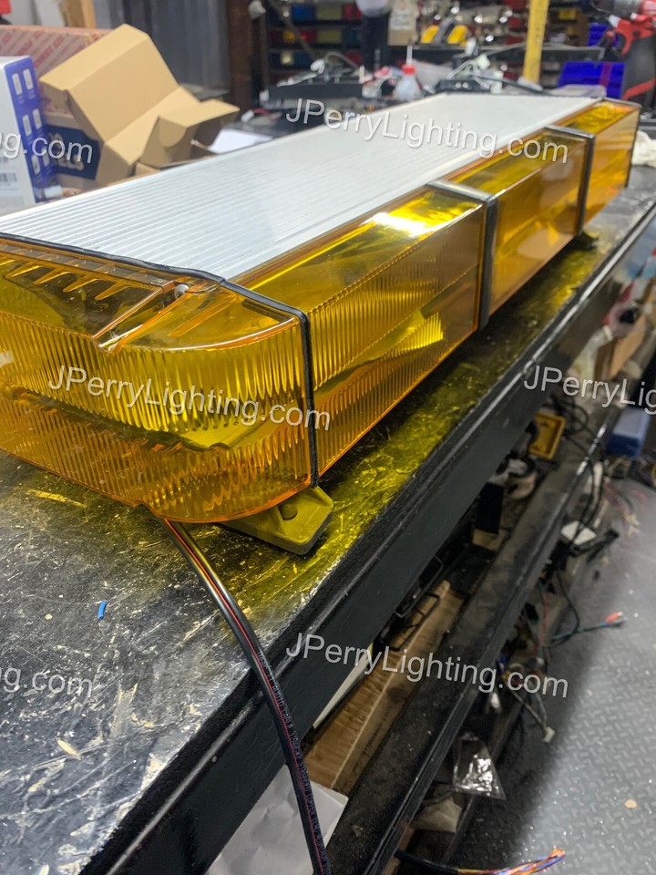 Whelen Edge 9000 Mini 6 STROBE BASIC Light Bar 28” | eBay