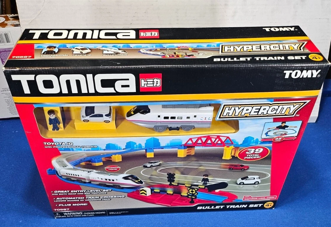 Tomica Hypercity Megatropolis Commander Set
