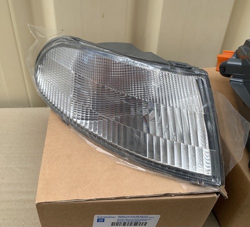 GENUINE HOLDEN VR VS COMMODORE BERLINA CALAIS S SS FRONT RH RIGHT ...