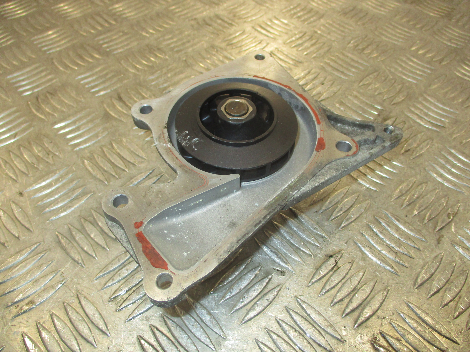 2018 Nissan Qashqai 1.5 DCi K9K. Water Pump 210107477R 52.7K | eBay UK