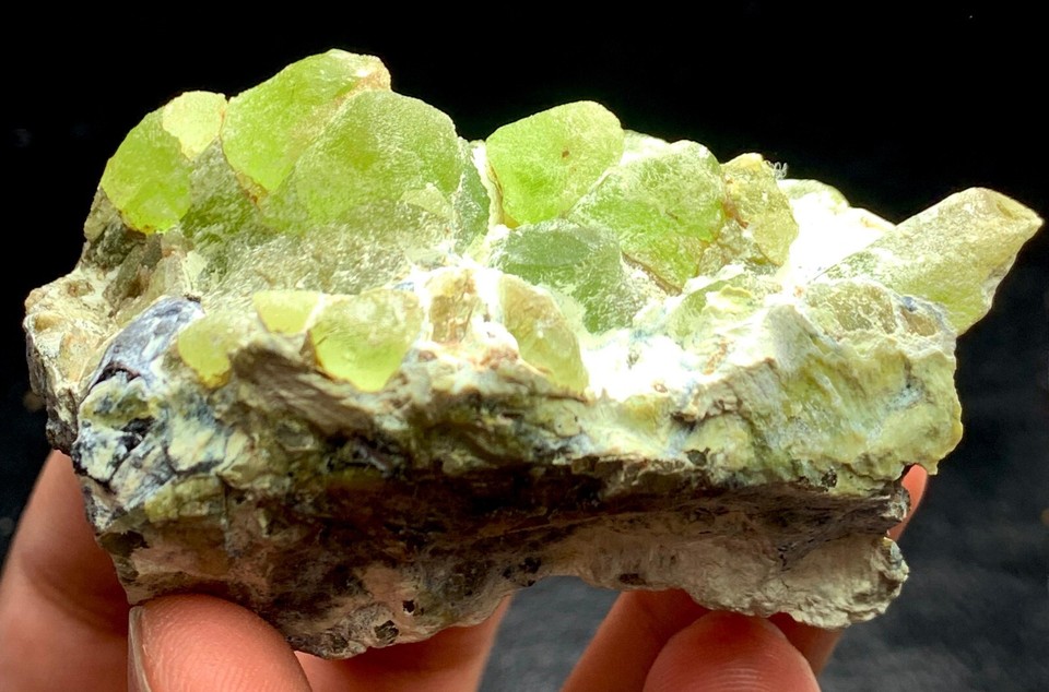 570 CT Beautiful Peridot Crystal Bunch With Magnetite Combine Specimen ...