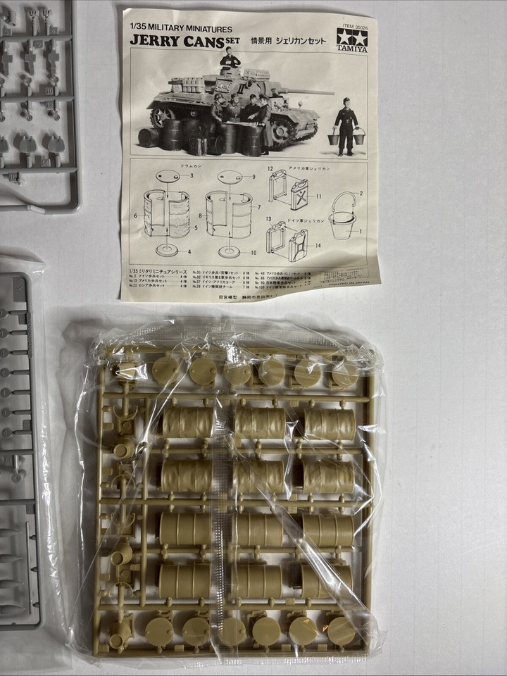 Tamiya # 35026 BONUS SPRUES!! Jerry Cans Set & 3 Sprues Of German Gear ...