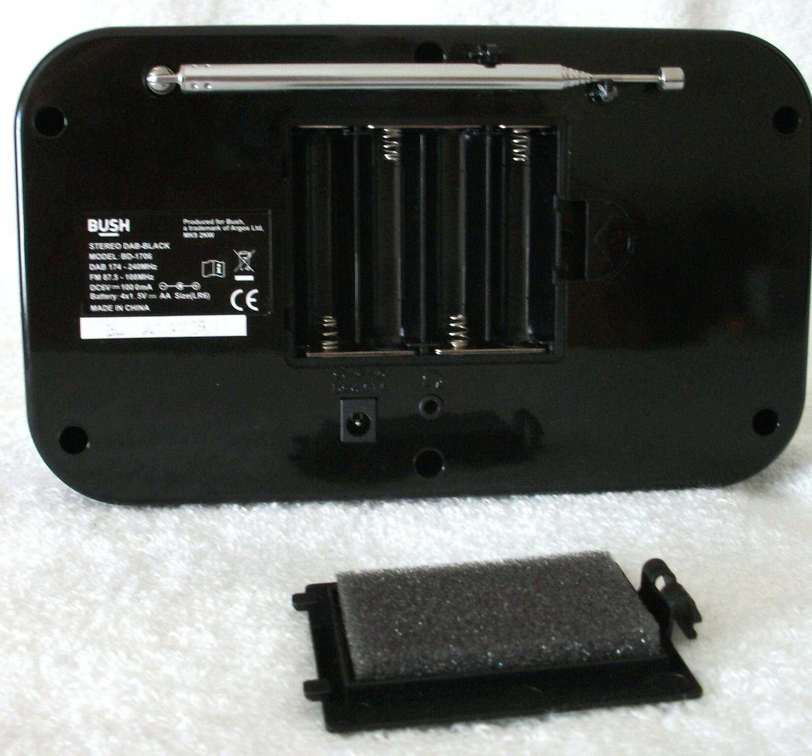 BUSH MAINS or BATTERY STEREO DAB FM ALARM CLOCK RADIO Model BD-1706 ...