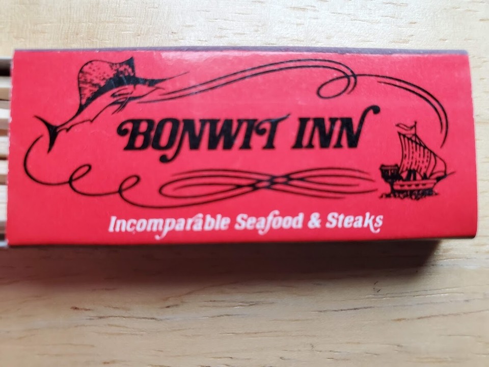 Bonwit Inn Seafood and Steaks matchbox Unstruck Commack NY Long Island ...