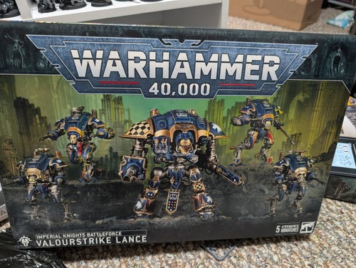 Warhammer 40K Valourstrike Lance Imperial Knights Box | eBay