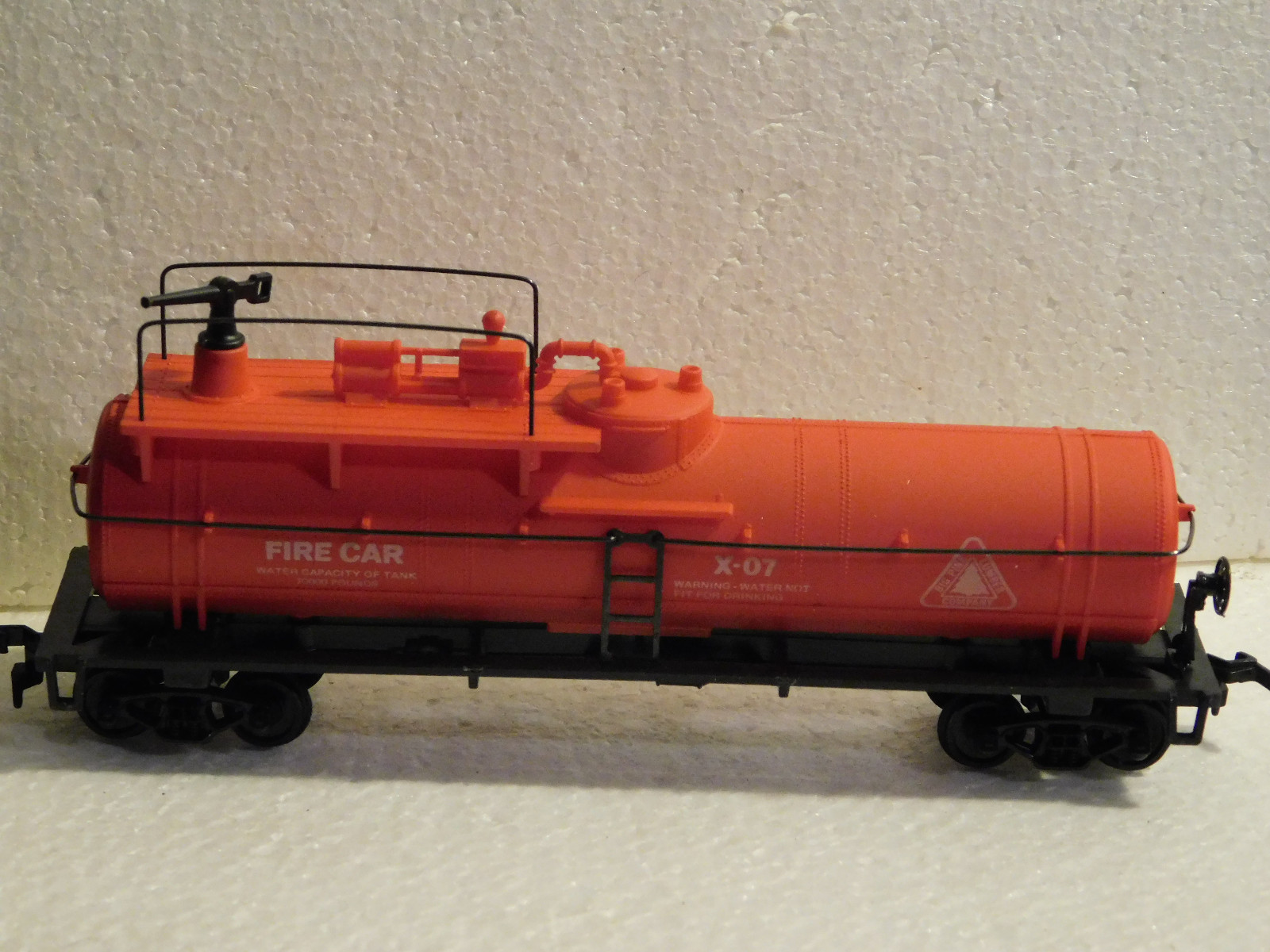 COX ** BIG PINE LUMBER ** FIRE FIGHTING ** TANK CAR #X-07 ** HO Scale ...