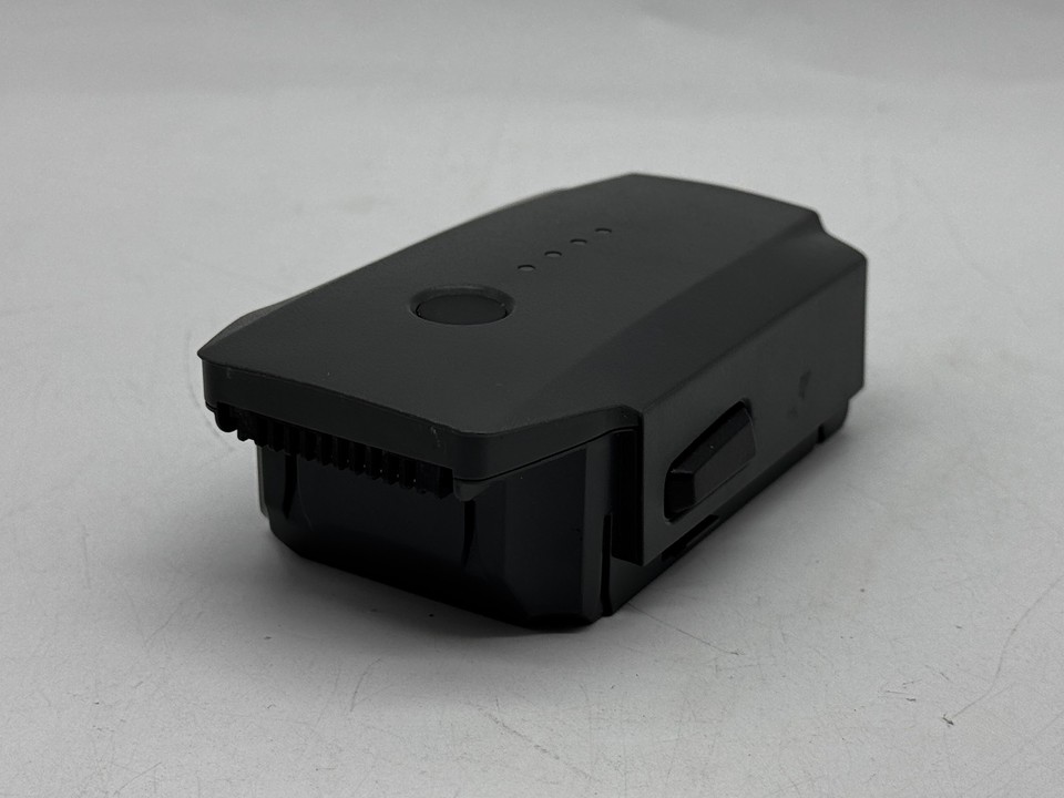 DJI M1P Mavic Pro Quadcopter Camera Drone Body and Battery Used Please ...