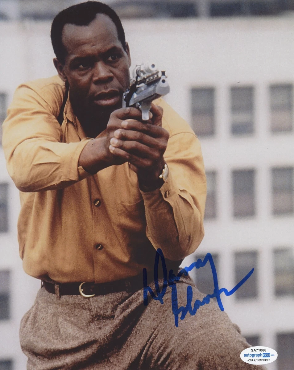 Danny Glover Lethal Weapon Gun