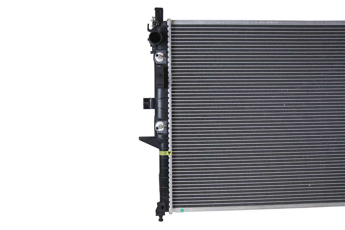 Radiator for 1998-2003 Mercedes-Benz ML320 1999-2001 ML430 2002-2005 ...