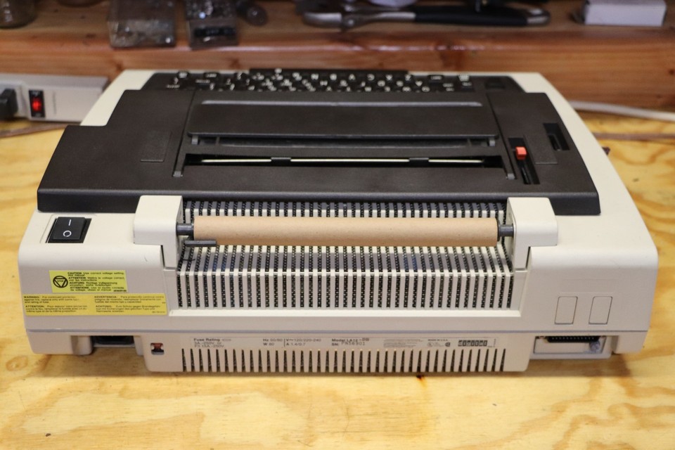 DEC Correspondent Model LA12-DB Terminal/Teleprinter with Original Case ...