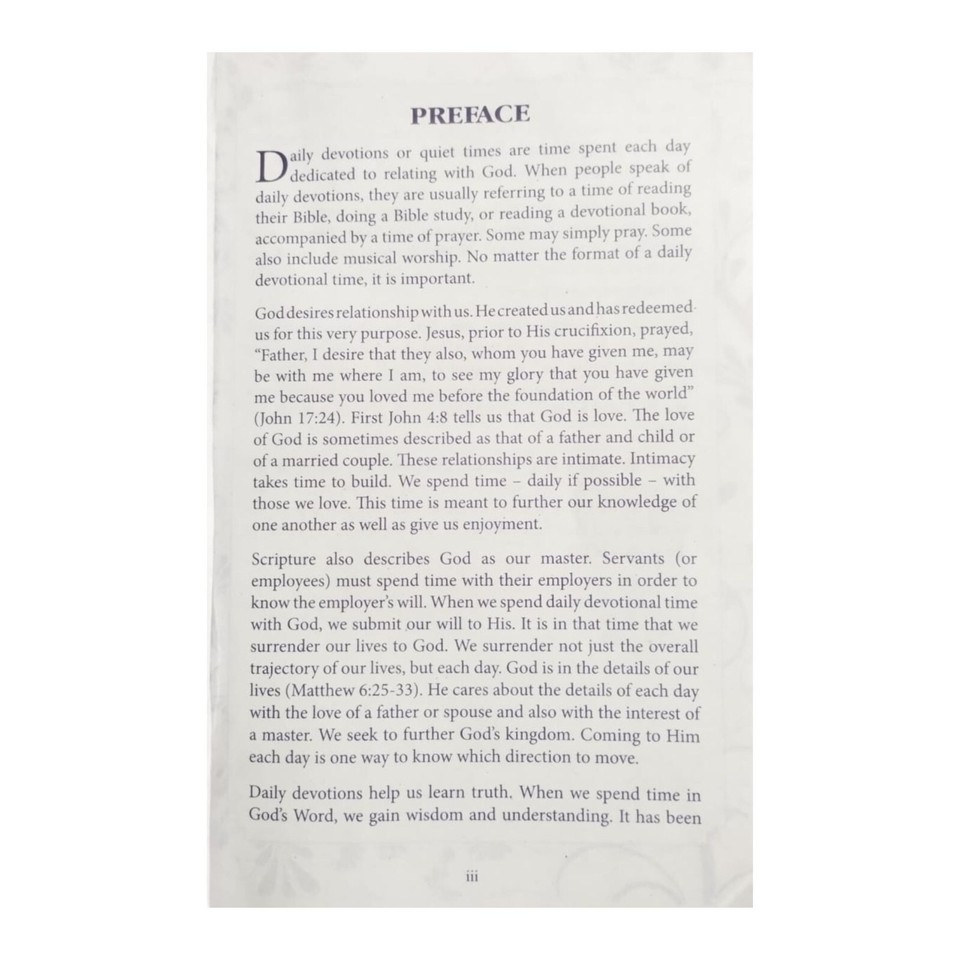 Everyday Light One Year Devotionals English Bible,365 Days Read ...