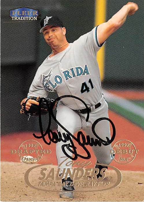 Tony Saunders autographed baseball card (Florida Marlins) 1998 Fleer ...