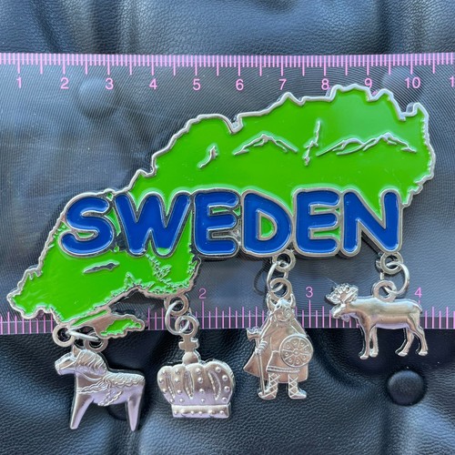 SWEDEN🇸🇪METAL FRIDGE MAGNET SVERIGE GREEN COUNTRY MAP WITH PENDANTS ...