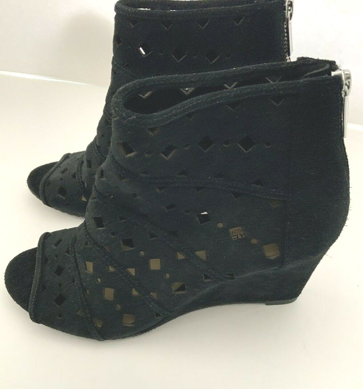 Michael Kors Uma Suede Peep Toe Wedge Bootie Size 6.5… - Gem