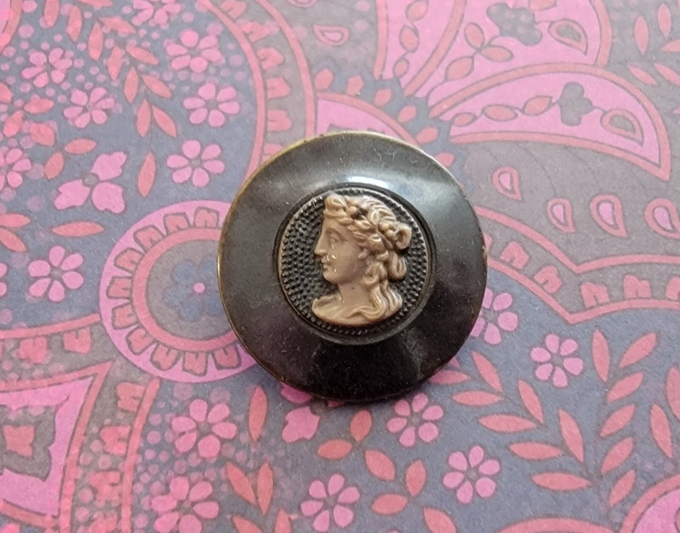 Antique Cameo Button 1800s 1" woman's face | eBay