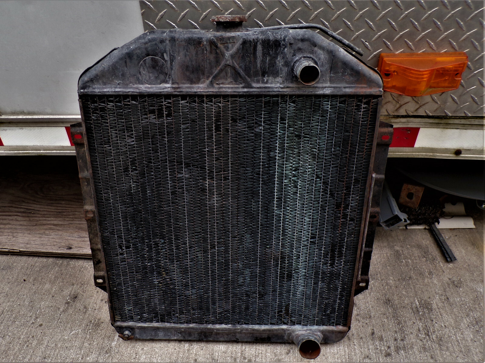 1949, 1950, 1951 FORD CAR USED 6 CYLINDER RADIATOR. | eBay