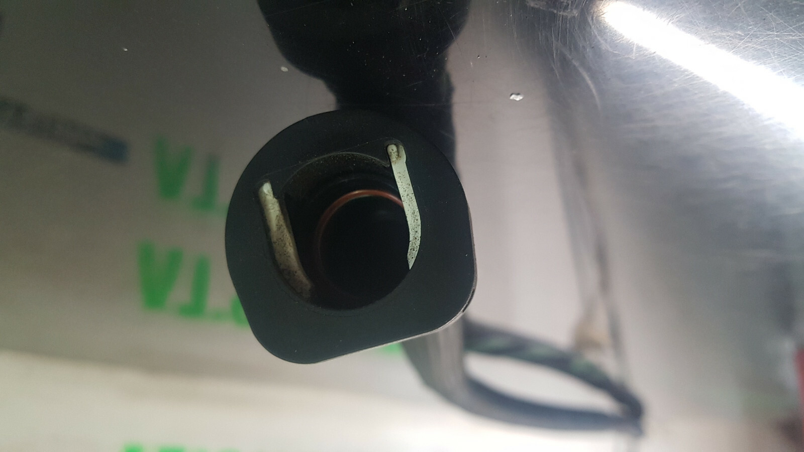 USED GENUINE BMW E90 E91 E92 E93 FUEL TANK VENT PIPE 16126765748 | eBay UK