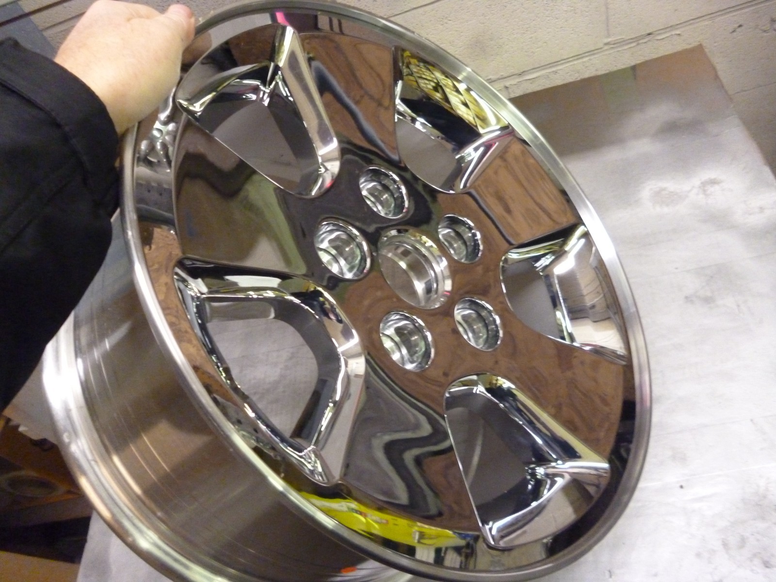 2006-2008 Dodge 1500 Pickup Truck 17" Chrome-Clad Wheel Hollander ...
