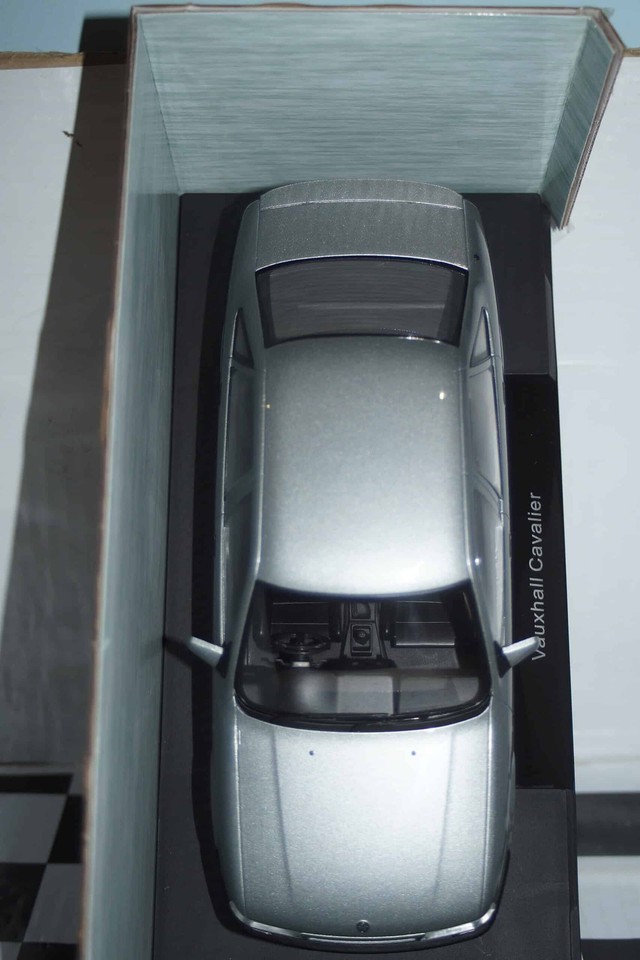 Model Car Group Vauxhall Cavalier MK3 GSi RHD in Grey Metallic MCG18849 ...