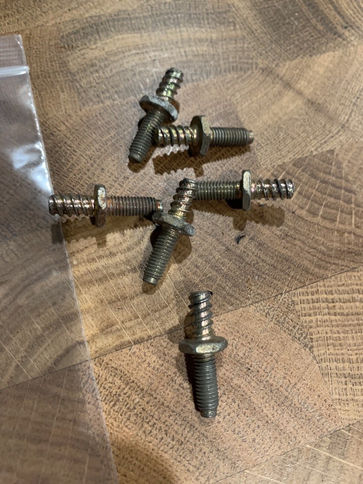 BMW E30 Tail Light Studs 325i 325e 318i 318is 325is 325ix 325ic 318ic 325es | eBay