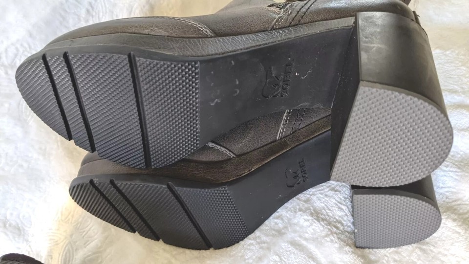 Lot Of 2 Women's sz 9 Sorel Uptown Chelsea & Blake Boots Brown Grey ...