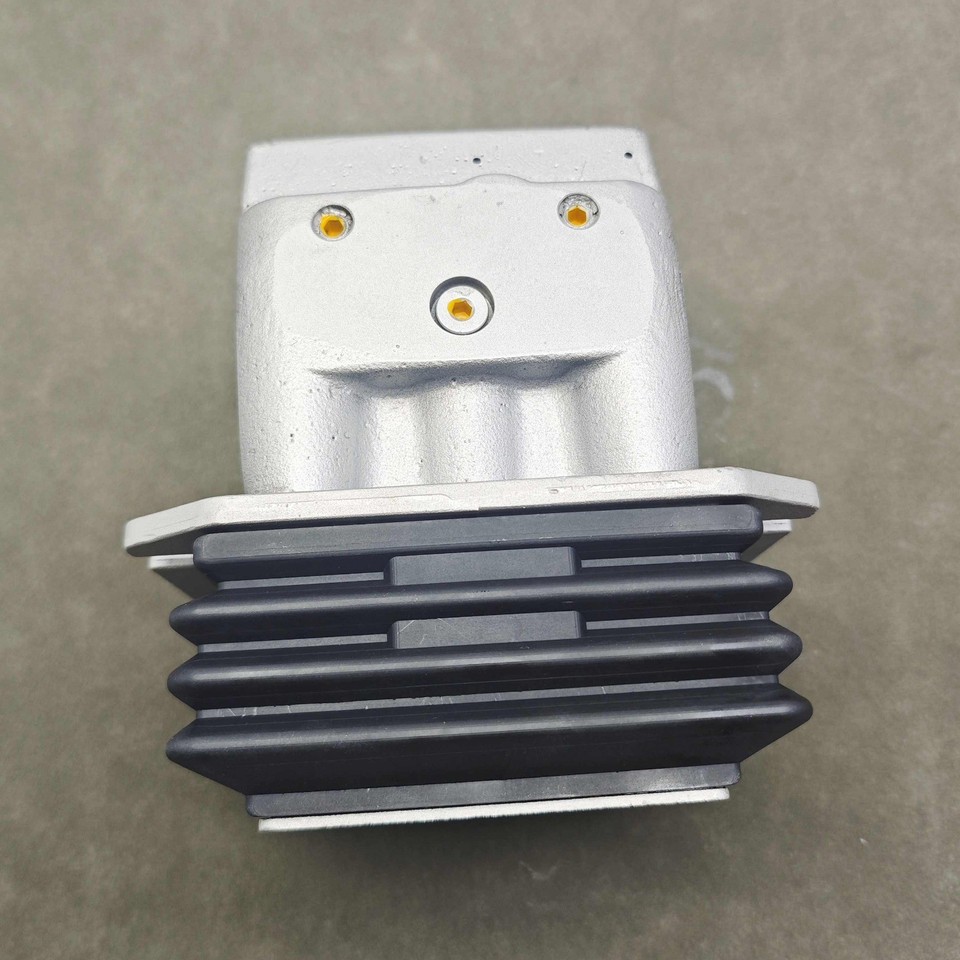 New Pilot Valve for 376-9702 3769702 Caterpillar CAT 301.7D 302.2D 302 ...