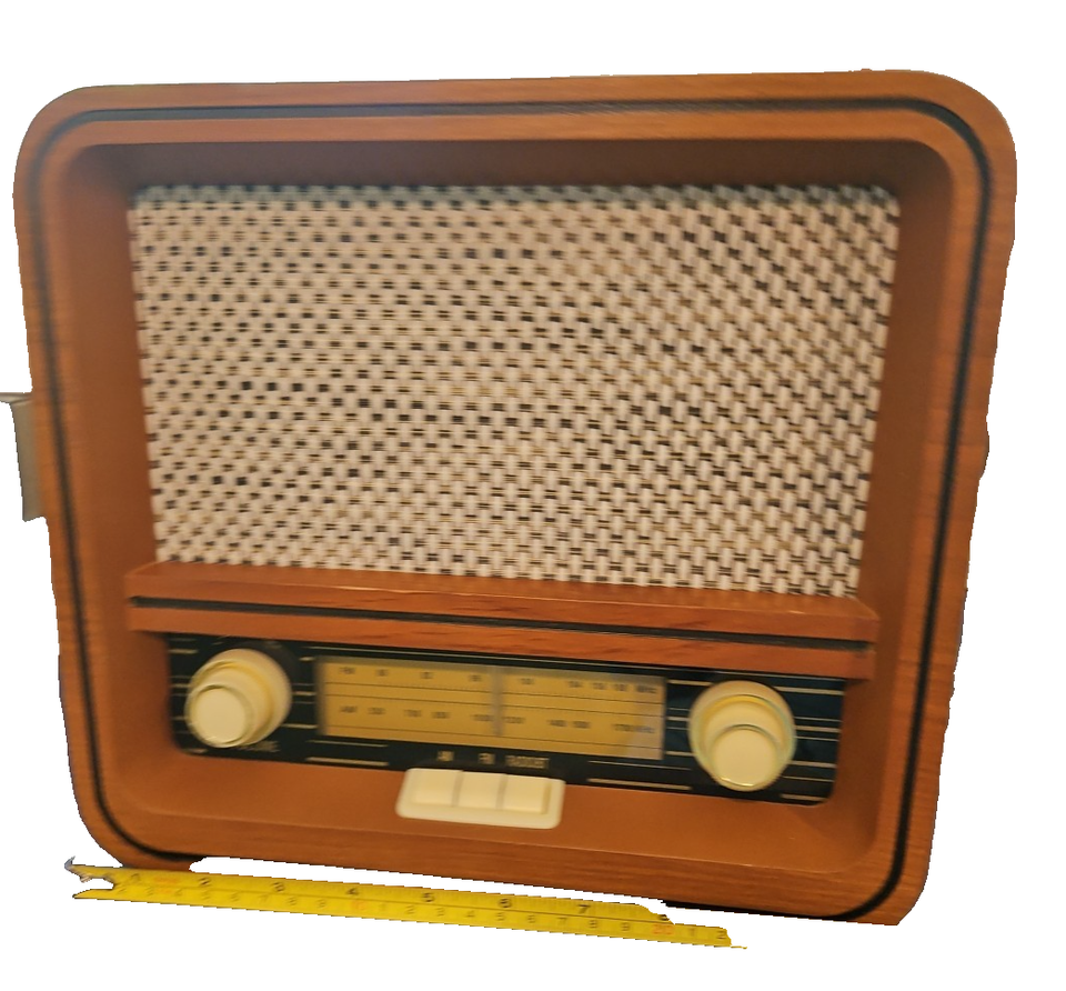 Classic Vintage Retro AM/FM Radio With Bluetooth & Aux input Tested ...