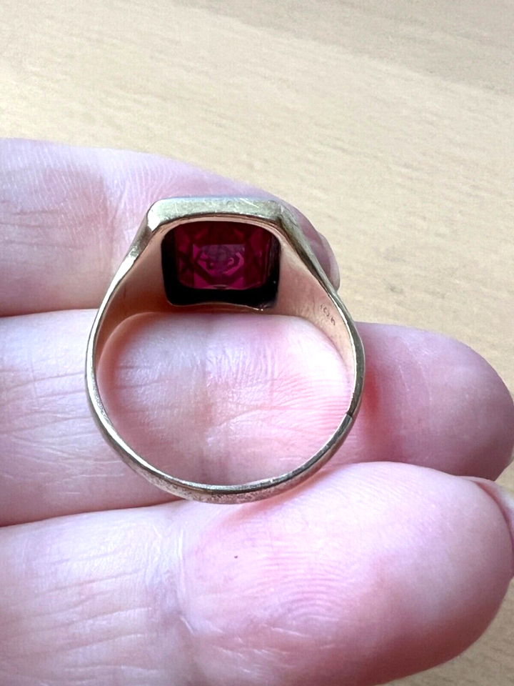10K YELLOW GOLD VINTAGE ESTATE SYNTHETIC RUBY RED MASONIC RING MENS ...