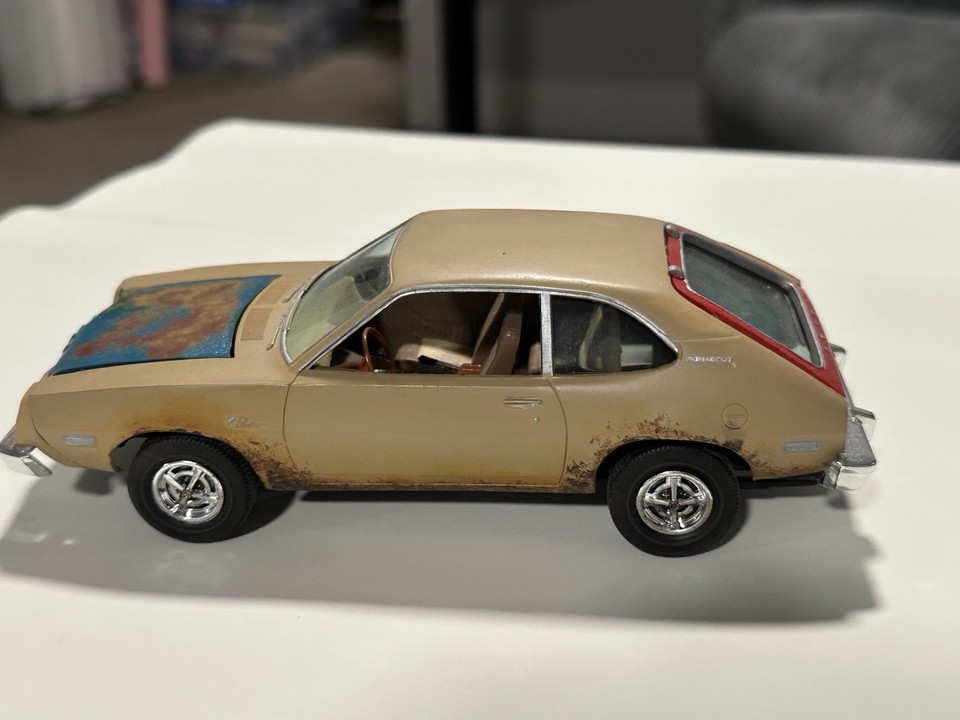 AMT 1977 Ford Pinto Model Kit 1/25 Scale | eBay