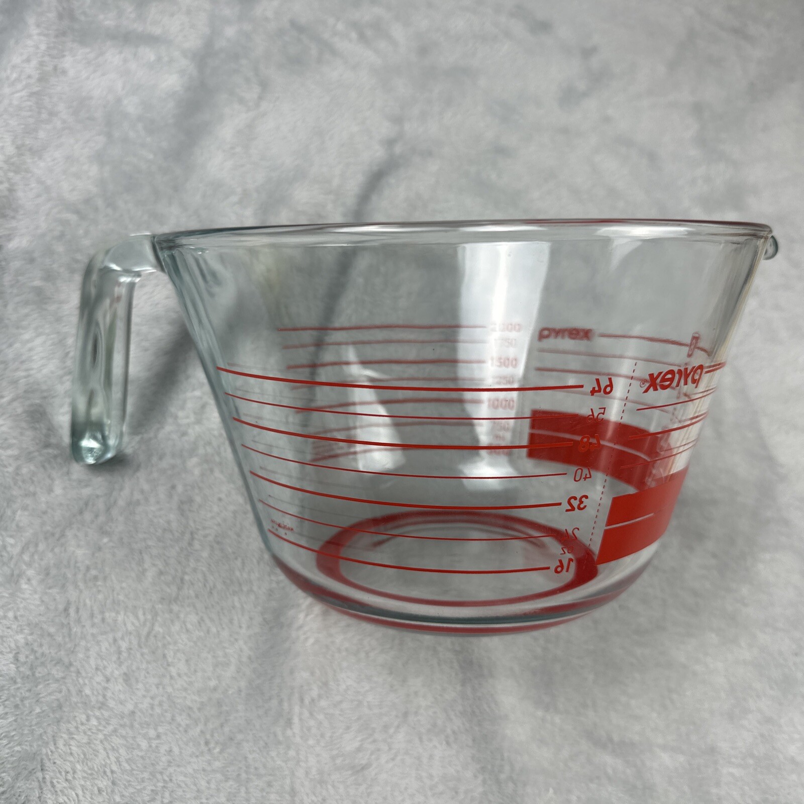 PYREX 2 Qt 8 Cup 64oz Large Glass Measuring Cup Red Letters Made In USA ...