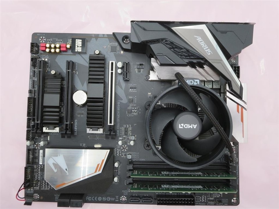Gigabyte B450 AORUS PRO WIFI Socket AM4 ATX Motherboard Ryzen 5 2600 ...