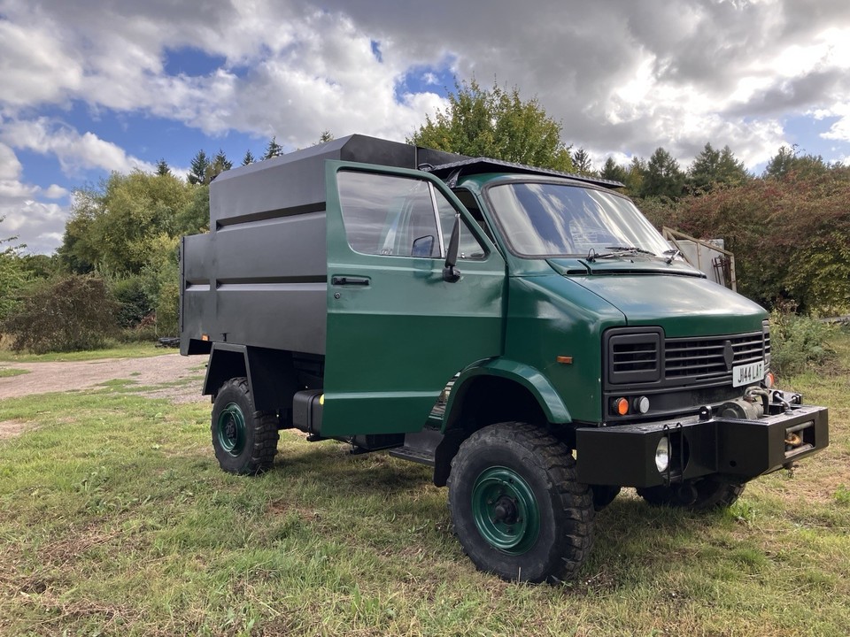 Renault Broughton RB 44 Chip Box Tipper. Lorry Truck. Four Wheel Drive ...