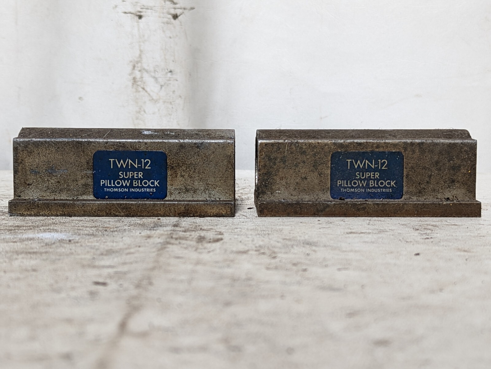 Lot of 2 Thomson TWN12 Twin Super Ball Bushing Linear Bearing Pillow ...