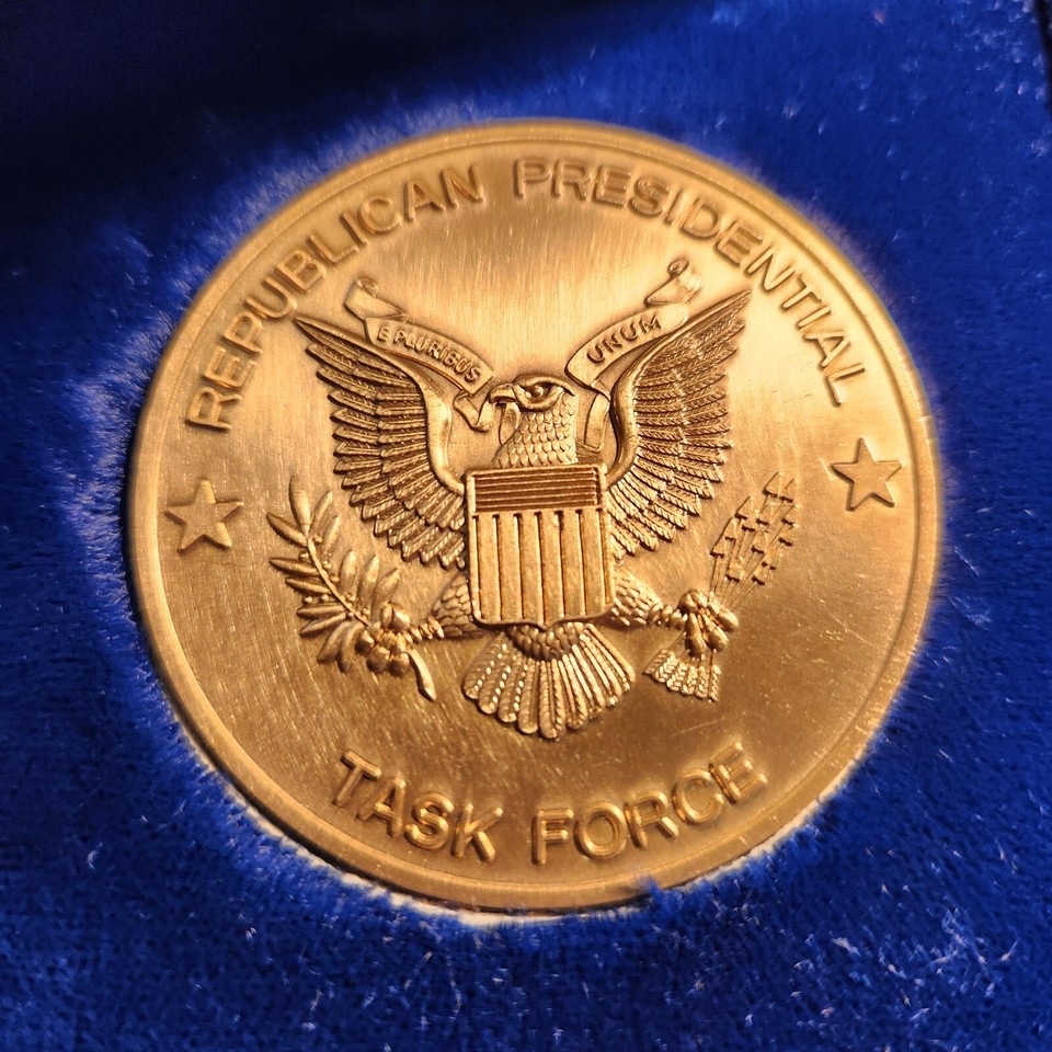 Presidential Task Force Coin & Pin Ronald Reagan Republican in ...
