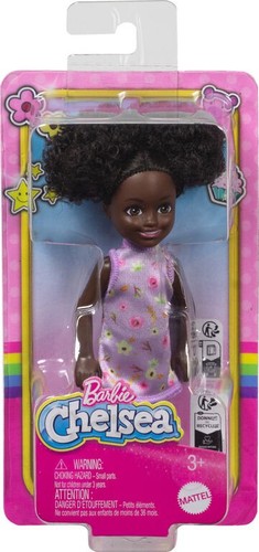 Barbie: Club Chelsea & Friends-World of Play Chelsea Doll by Mattel ...