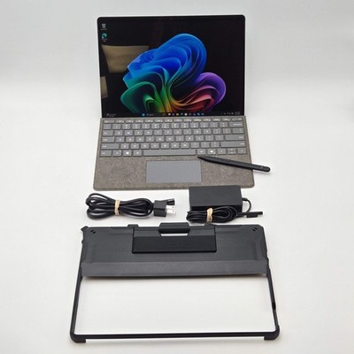 Microsoft Surface Pro 11 2076 13-inch 256GB 16GB w/ Charger, Case ...